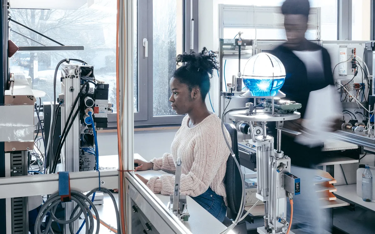 Girls' Day at RWU | RWU Hochschule Ravensburg-Weingarten University of ...