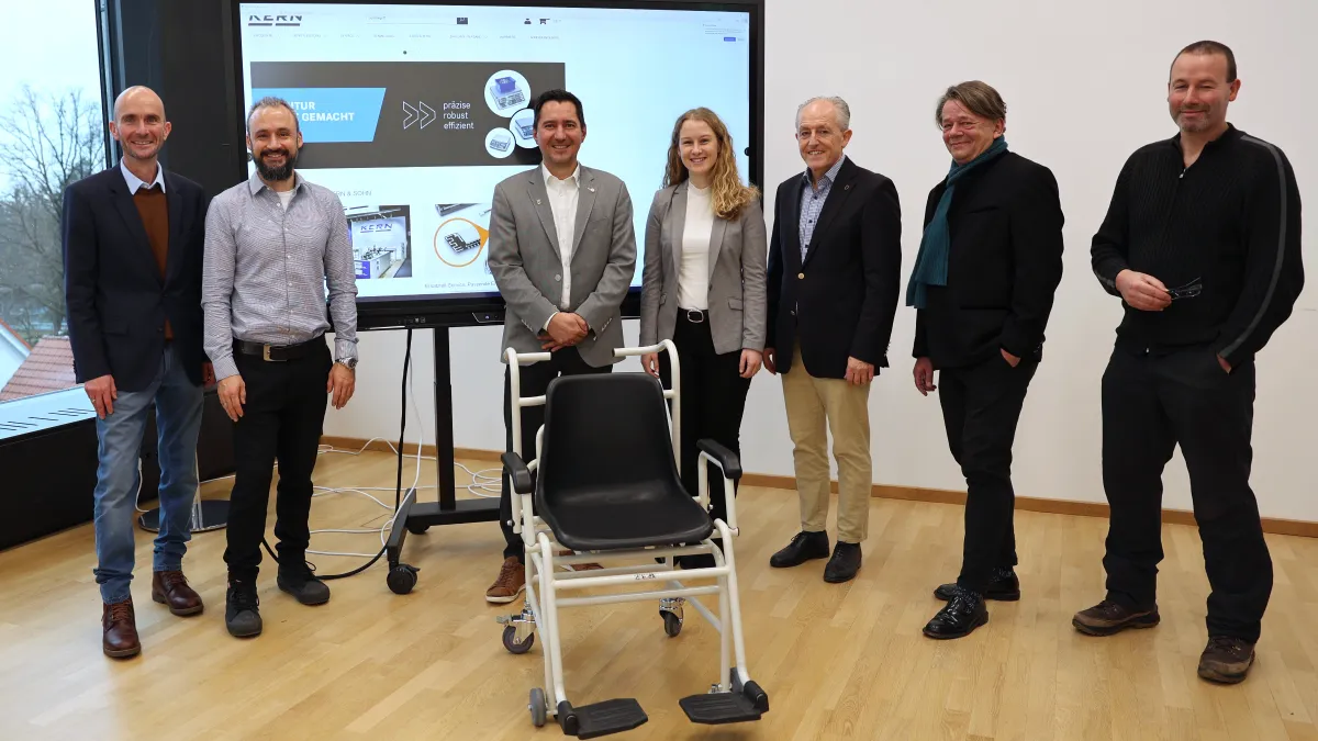 Wheelchair scales for the RWU care laboratory | RWU Hochschule ...