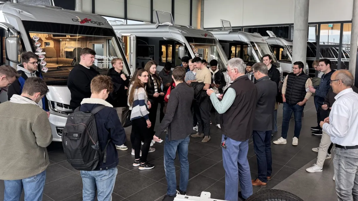 From the first screw to the finished product | RWU Hochschule ...