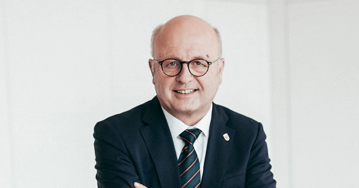 Prof. Dr. sc. techn. Michael Pfeffer | RWU Hochschule Ravensburg ...